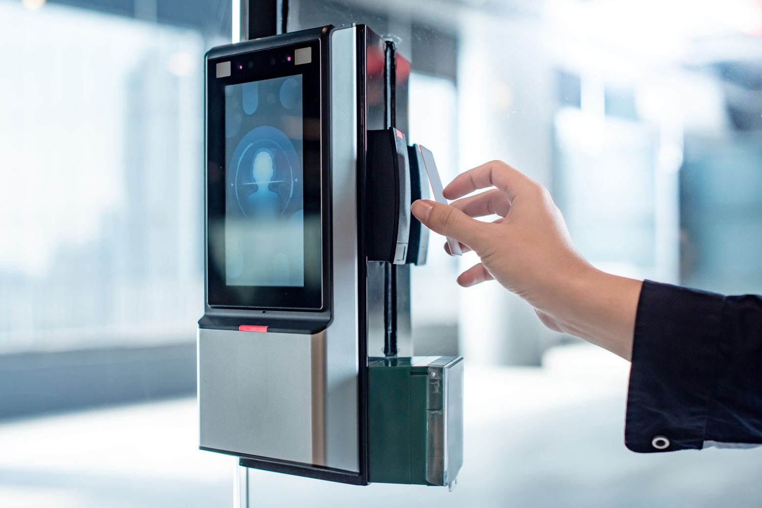 Securing Your Property: Keyless Gate Entry Systems Explained | Swiftlane