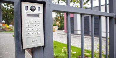 Gate Intercom Systems | Guide To Choosing The Right One | Swiftlane