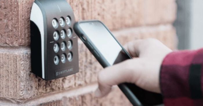 10 Reasons to Switch to Mobile Access Control | Swiftlane