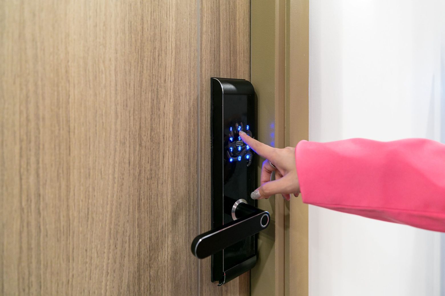 Securing Your Property: Keyless Gate Entry Systems Explained | Swiftlane